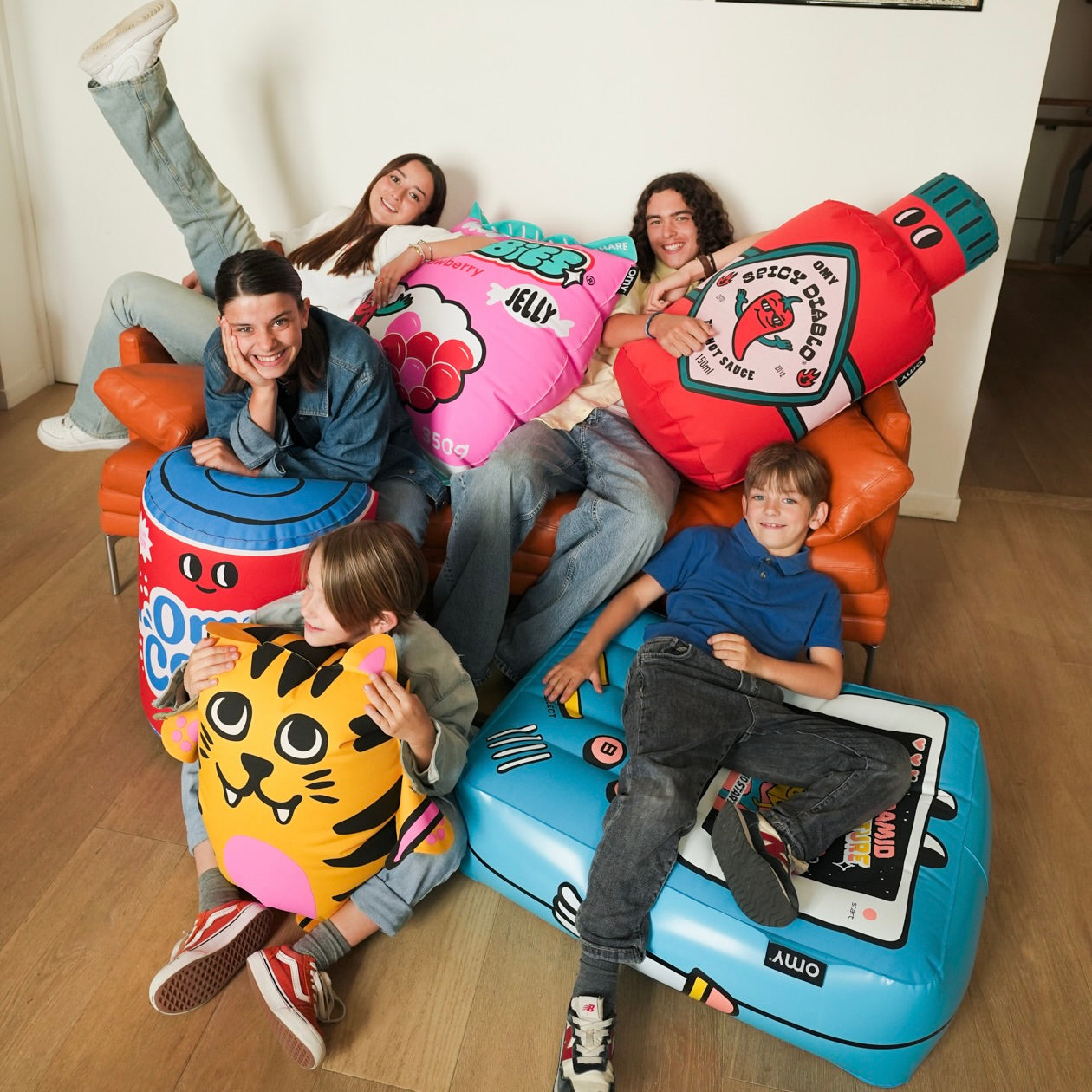 Air Collection OMY | Giant Inflatable Pillow | Fun & Pop Decoration ...